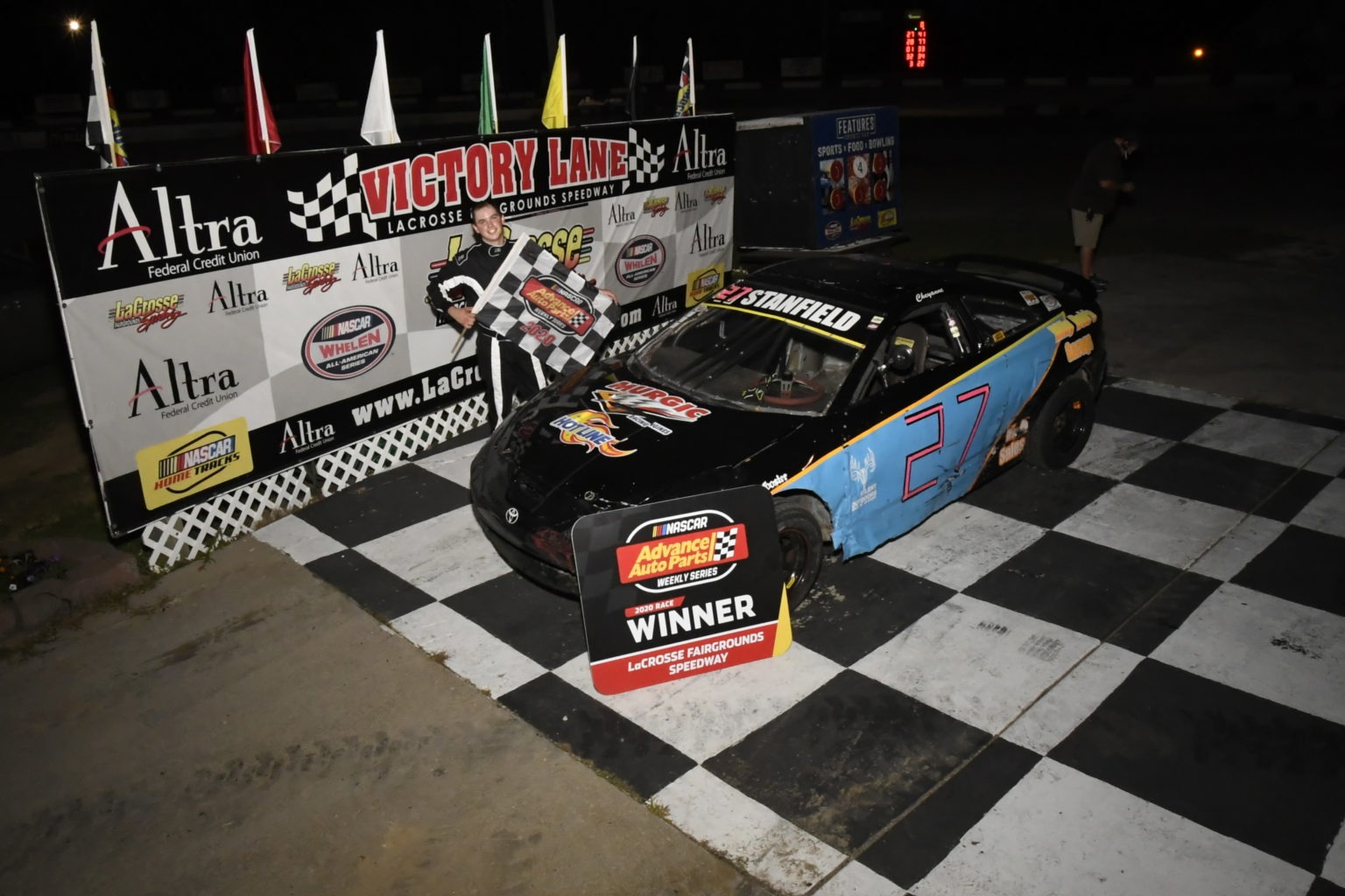 MURGIC BESTS A TOP NOTCH FIELD AT LA CROSSE - La Crosse Speedway